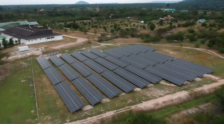 BESS PV System: Uninterrumpted Power - Elum Energy